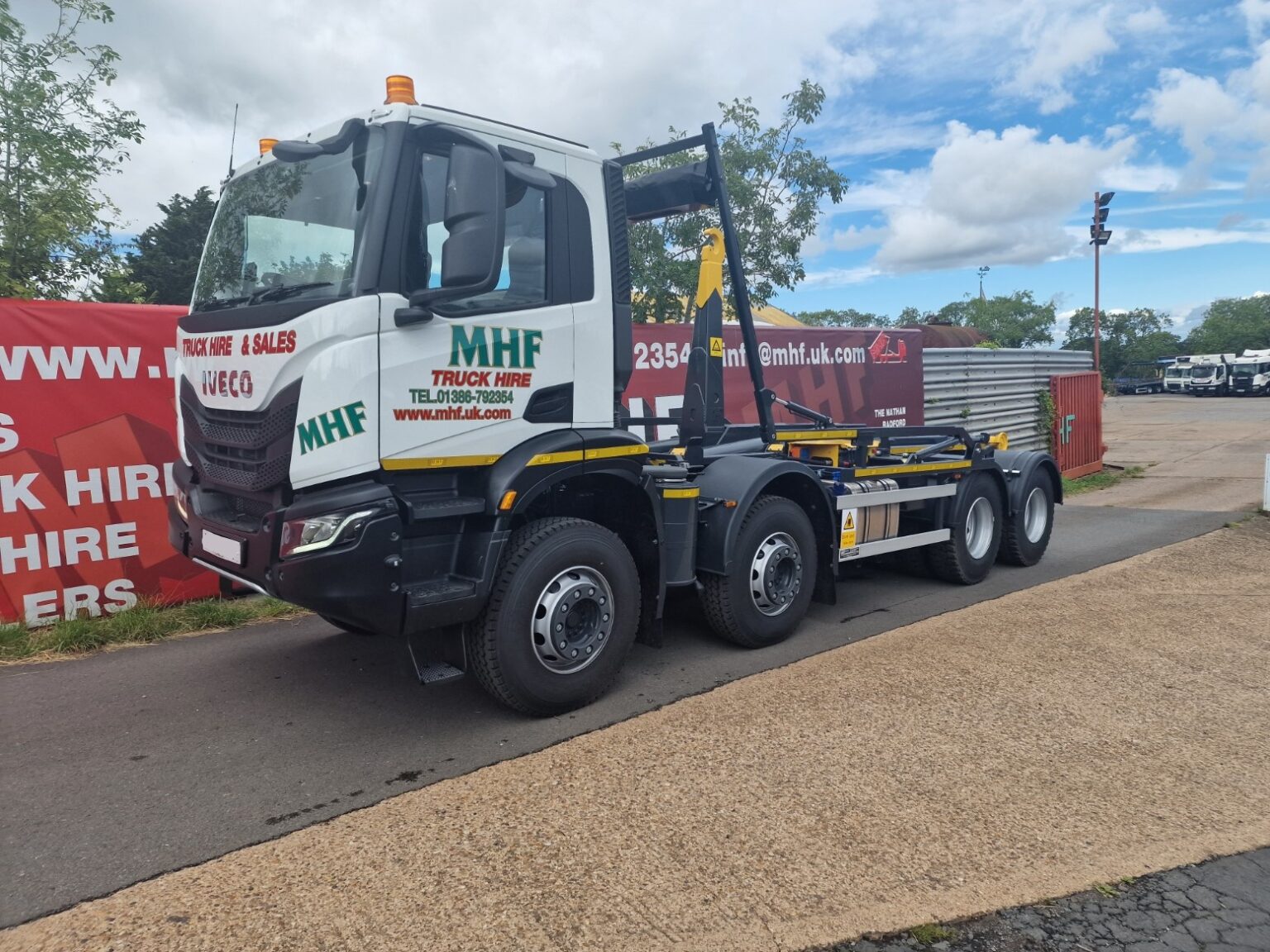 2023, IVECO AD360X46Z, 32T/44T DRAWBAR SPEC, HOOK LOADER, 3 AVAILABLE ...