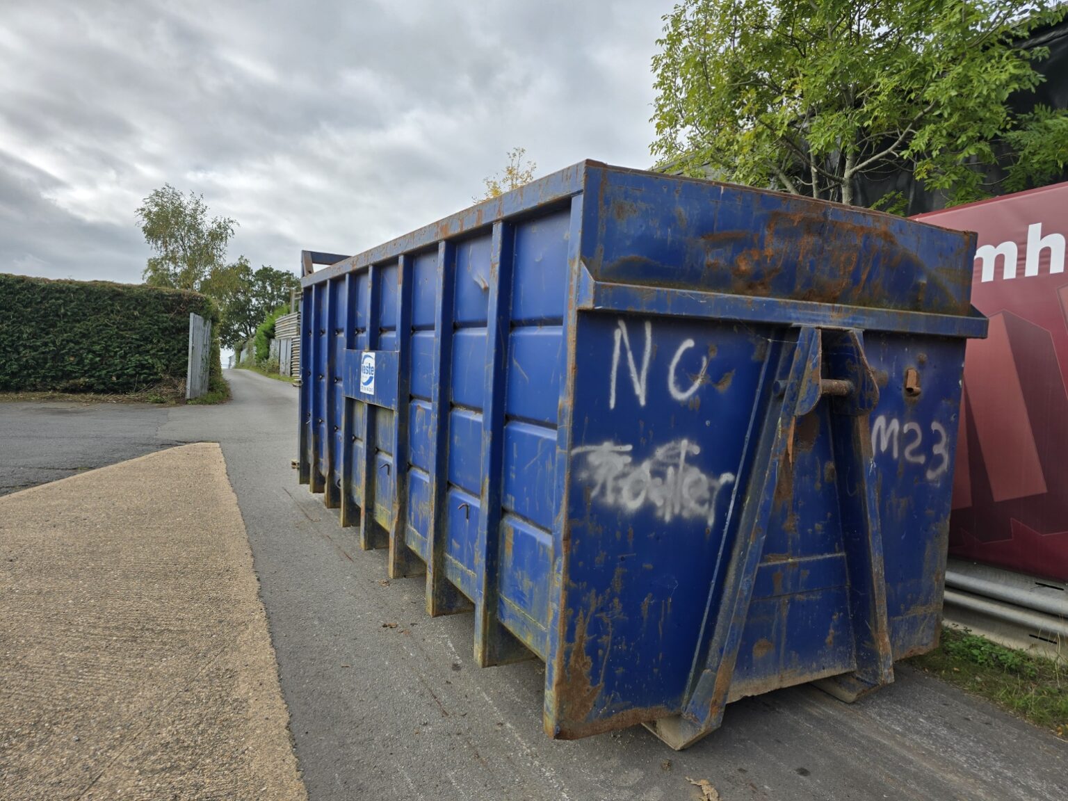 USED 35 YARDS, NO DOOR (M23) | MHF Trucks